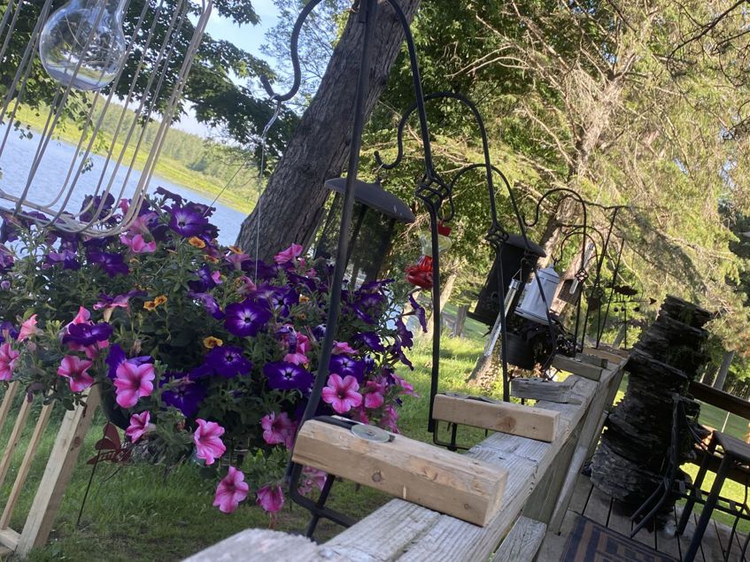 Reel’em In Cabin Rental - WI Northwoods Reel’em In Resort